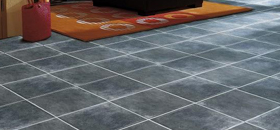 Laminatgulv i flise mønster - flise - laminat fliser - fliselaminat gulv